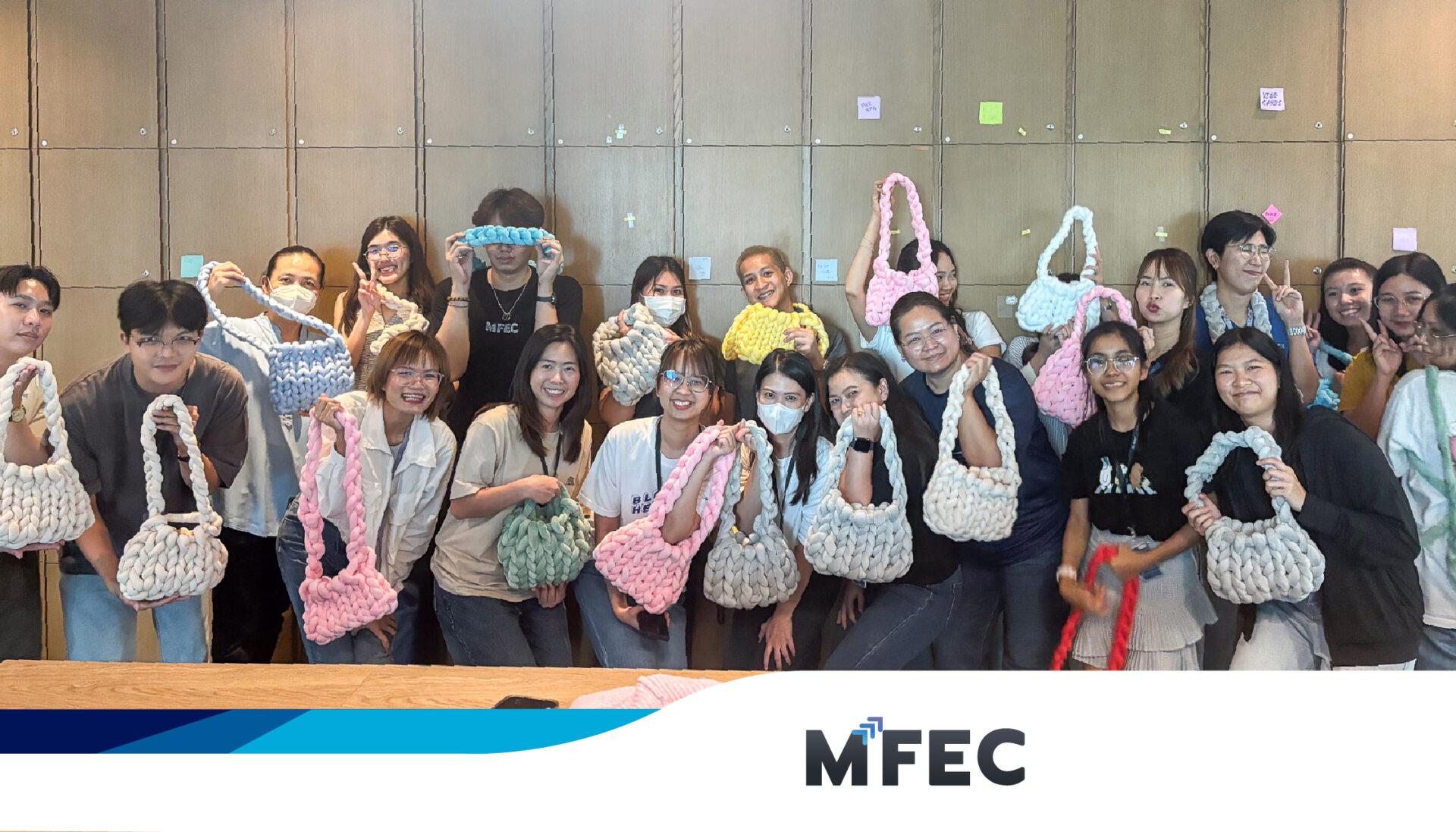 Workshop ‘Knitting Love for Mom’ - MFEC | The Leading Tech Company in Thailand